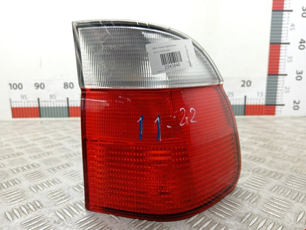 Фонарь задний правый BMW 5-Series (E39) 63212496322 арт. 2243846