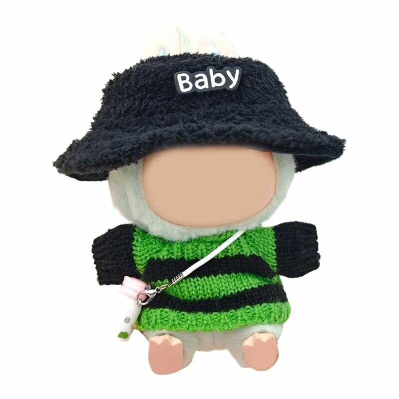 Комплект одежды для куклы: свитер и шапка