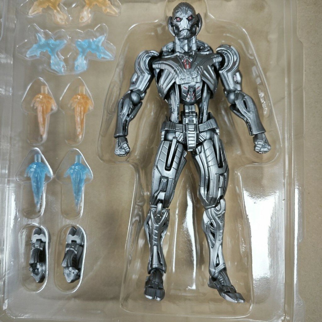 AC Игрушки Kaiyodo Удивительный Ultron 16 см Фигура действий - Мстители Аниме ПВХ Модель Статуя Коллекционный подарок