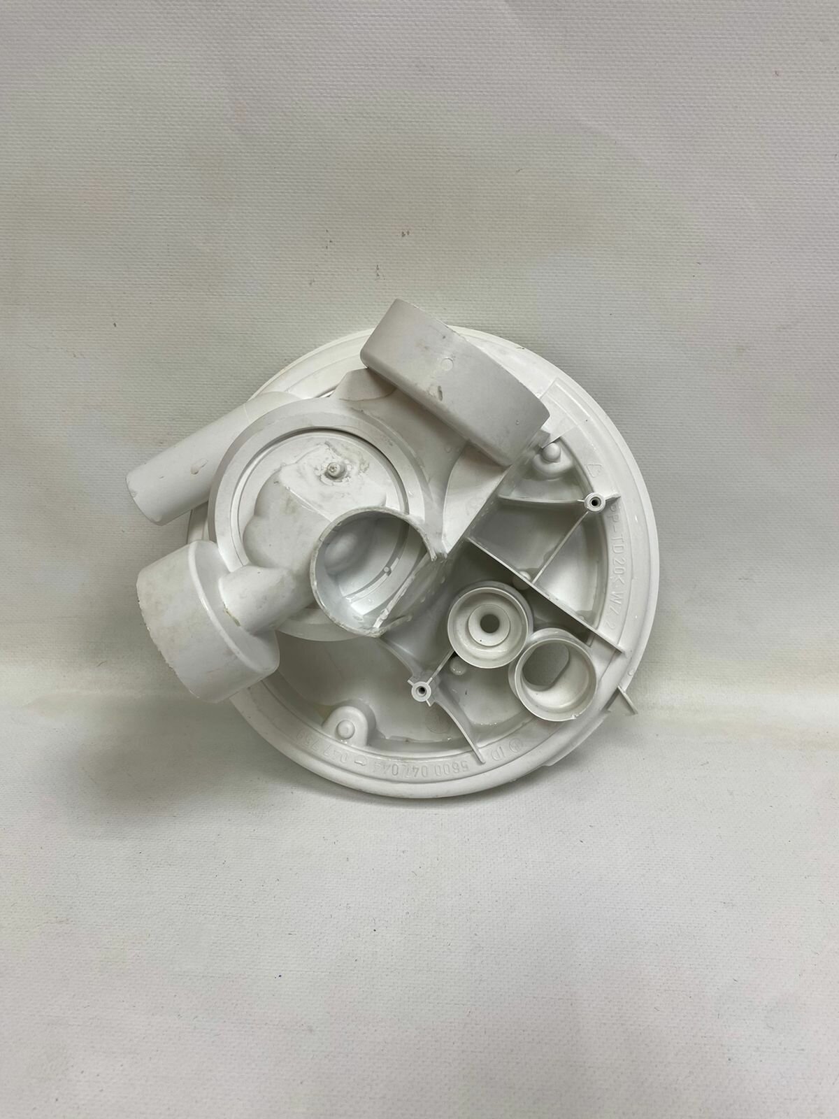 15.1 Чаша для посудомоечной машины Bosch б/у