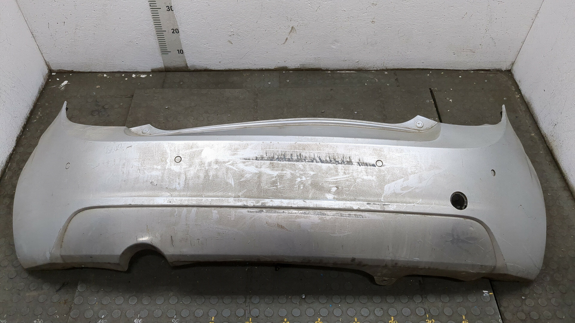 Бампер задний Chevrolet Aveo (T300) Б/У