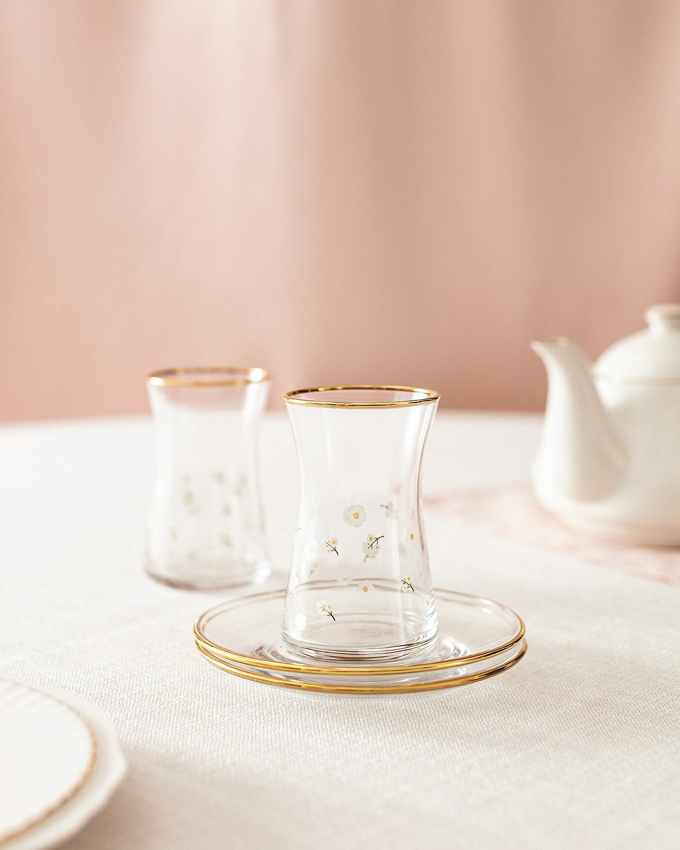 Армуды для чая с блюдцами, чашки для чая стеклянные с блюдцами. Состав:100%Содовое стекло. Размер:170ML.