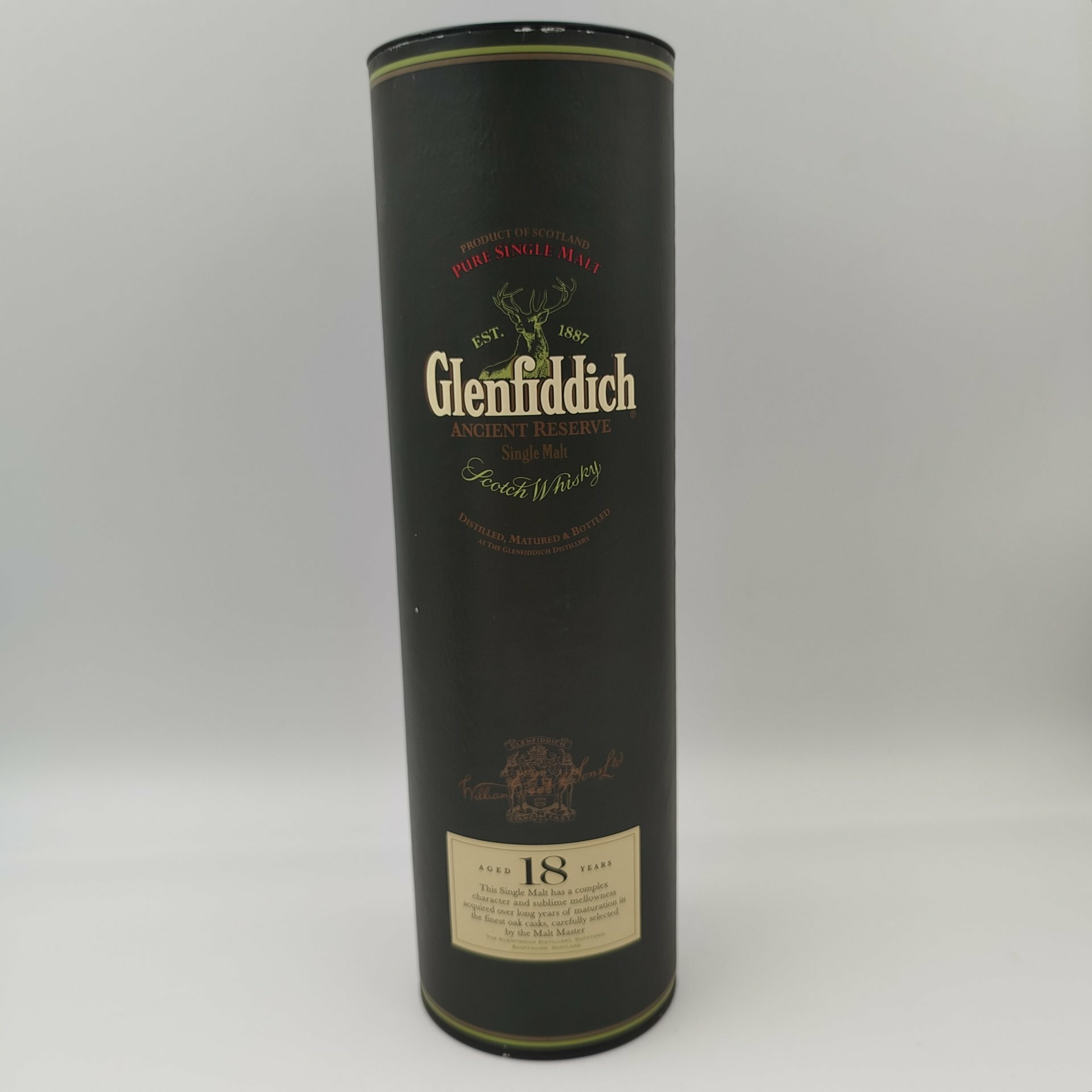 Тубус для бутылки "Glenfiddich 18 лет", металл, картон, печать, Шотландия, 2000-2010 гг.