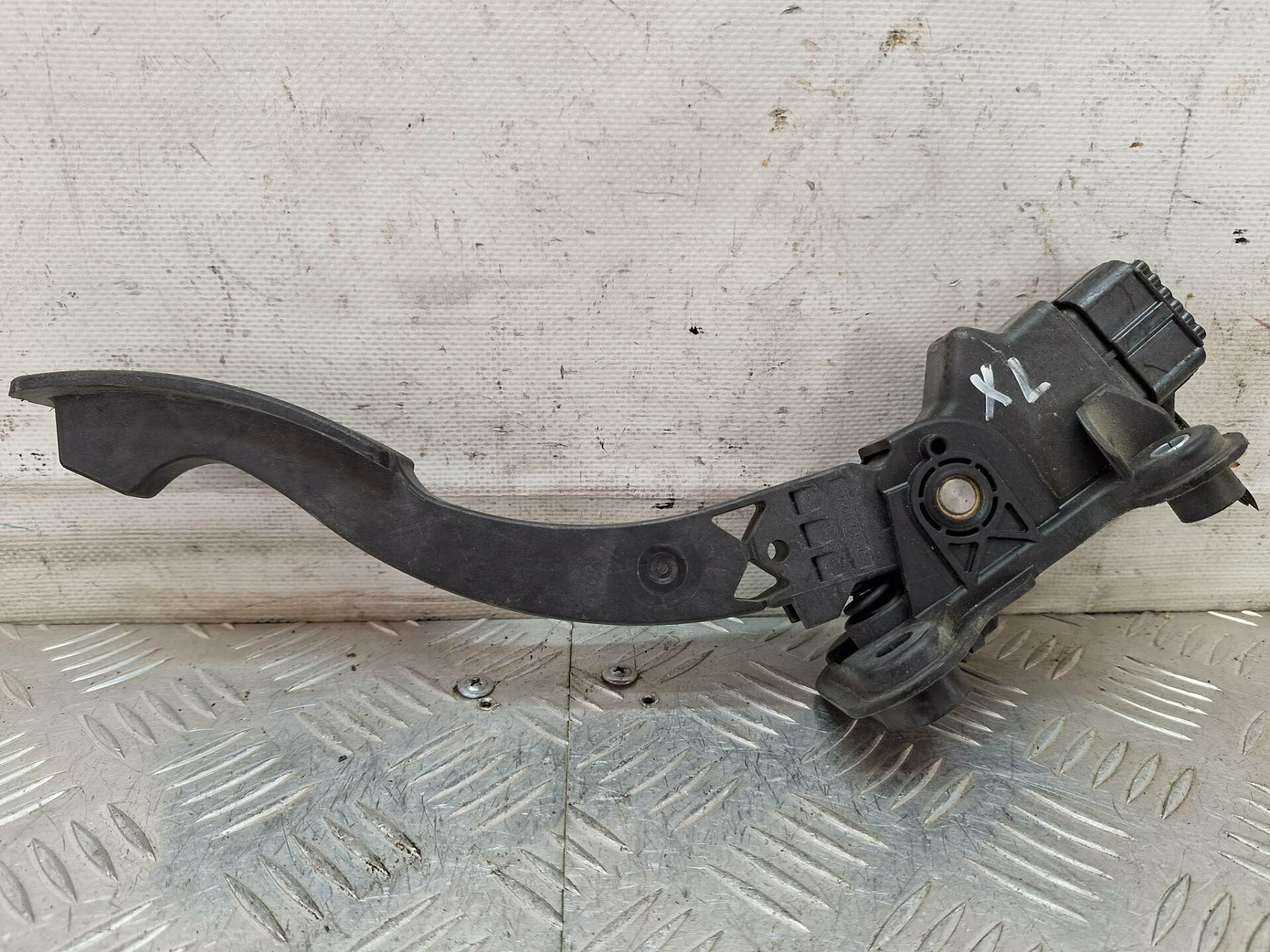 Педаль газа Mitsubishi Lancer 10 (2007 - 2010) 02405208388