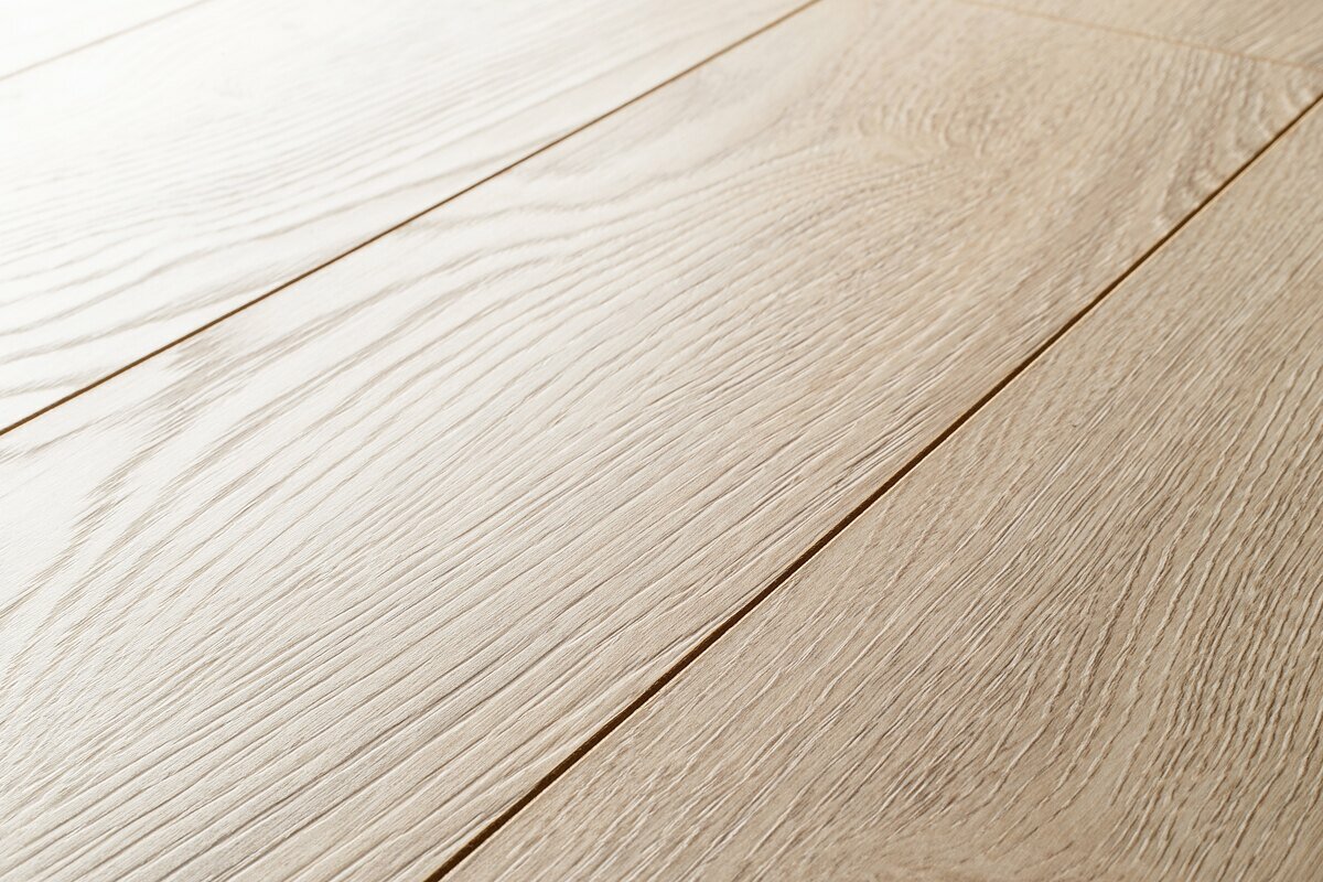 Классен Импрессион 4V 1033 WR ламинат 33 класс 10мм Дуб Бильбао (упак. 1,646 кв. м.) / CLASSEN