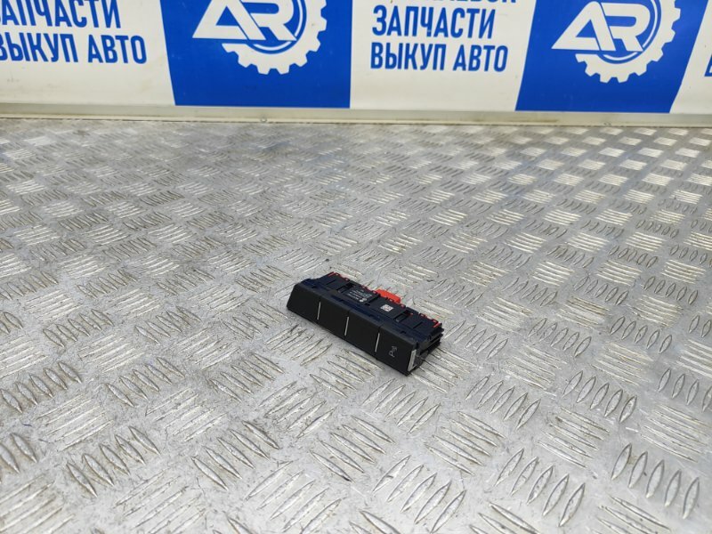 Б/У Блок кнопок Volkswagen Tiguan MK2 / Фольксваген Тигуан MK2 1.4 CZD 150 Л.С 2017