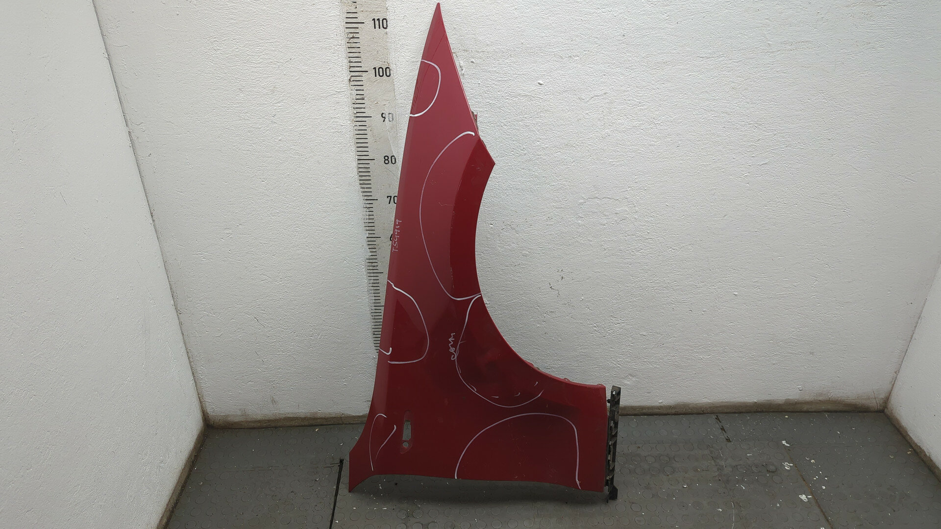 Крыло правое переднее BMW 1 E87 Б/У