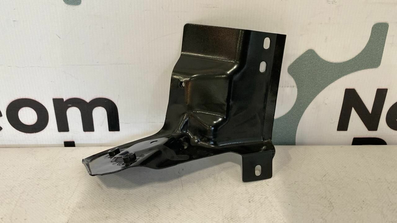 Кронштейн крыла прав VW Polo 6 2020-2022