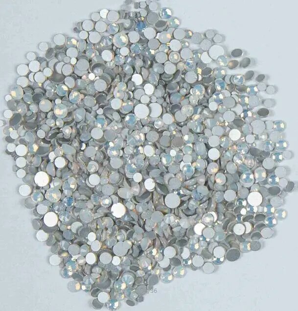 Стразы стеклянные 3D White Opal круглые 1440 шт