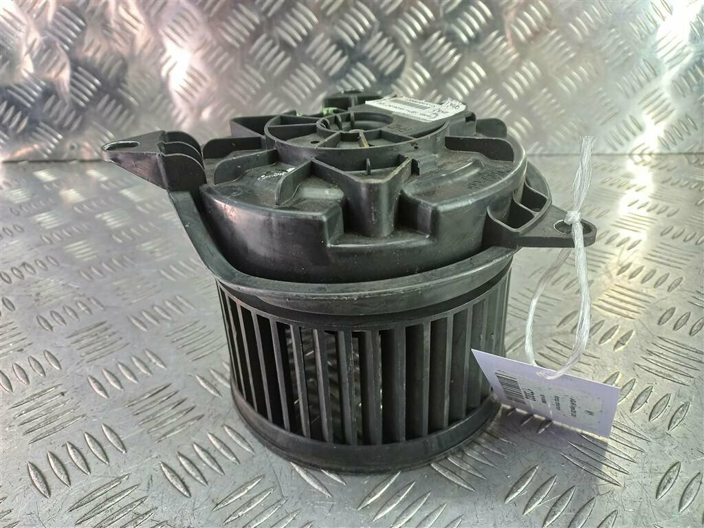 Моторчик отопителя Б/У для Jaguar X-TYPE I (2001—2009) 1S7H18456BC