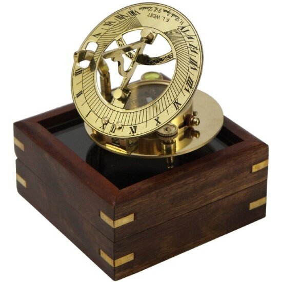 Морской компас Nautic Armouri в деревянном футляреTN-15-4459