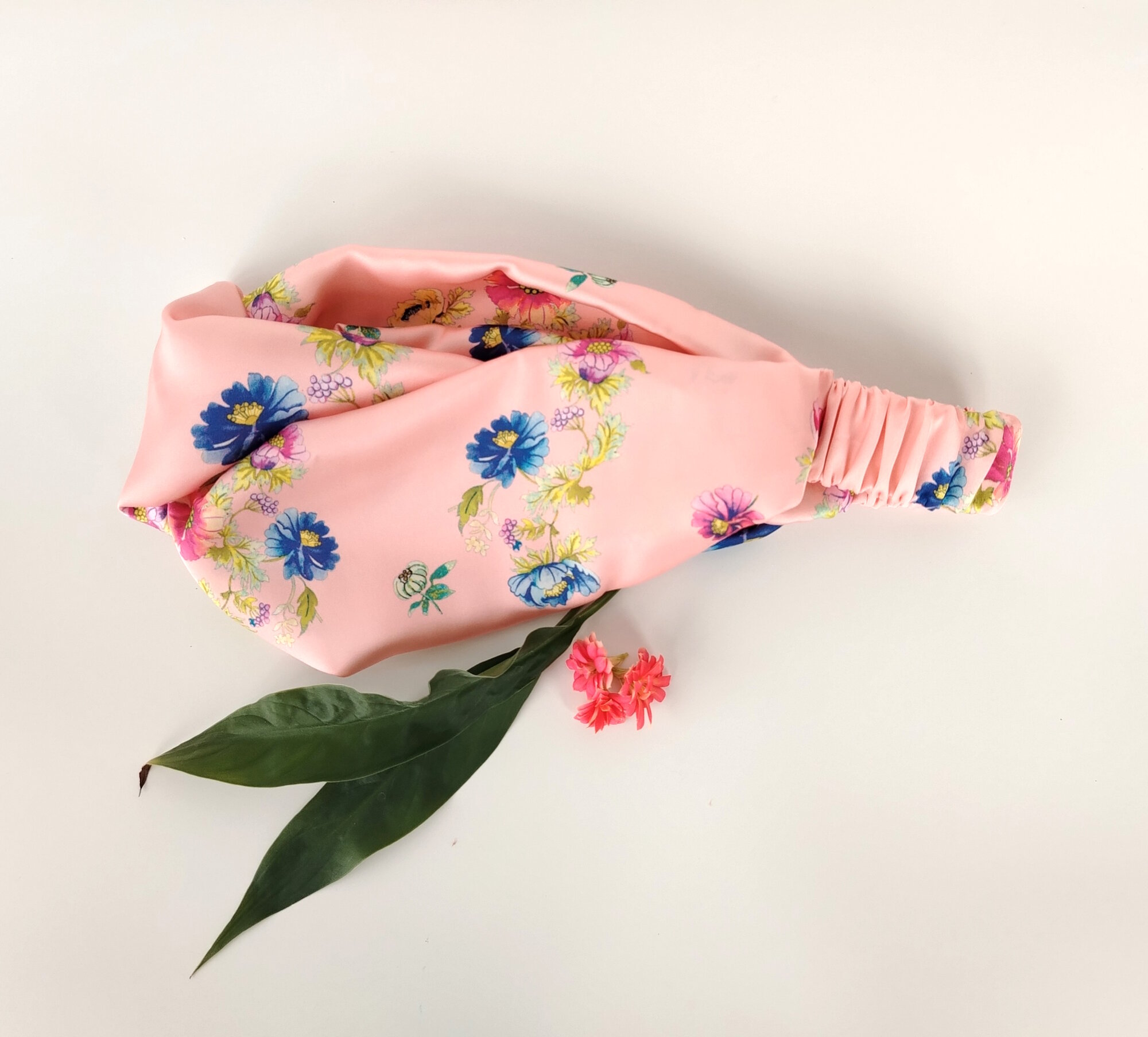 Повязка летняя Decarre "Цветы", на мягкой резинке, искусственный шелк