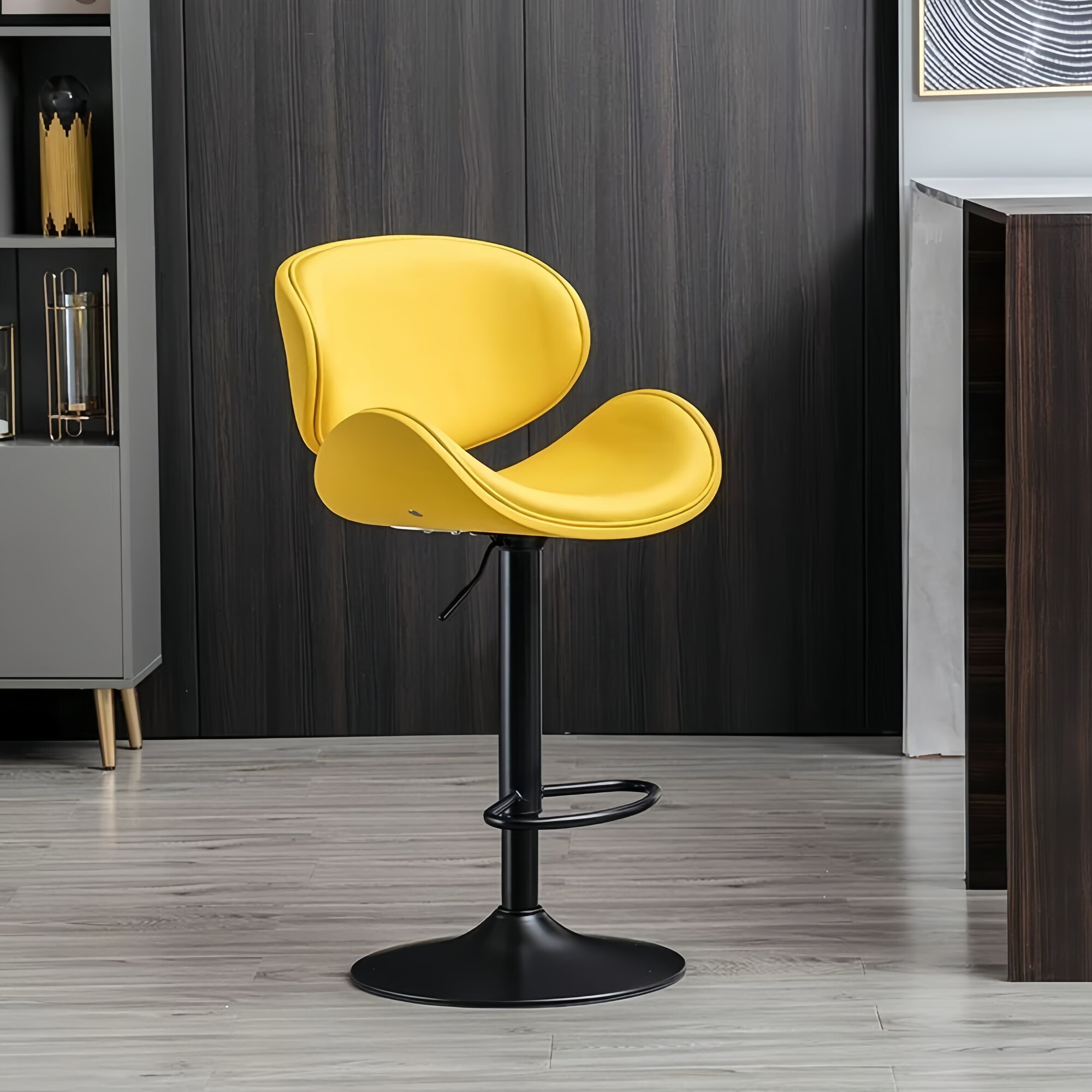 Барный стул, металлическая основа, натуральная кожа, желтый, офисный