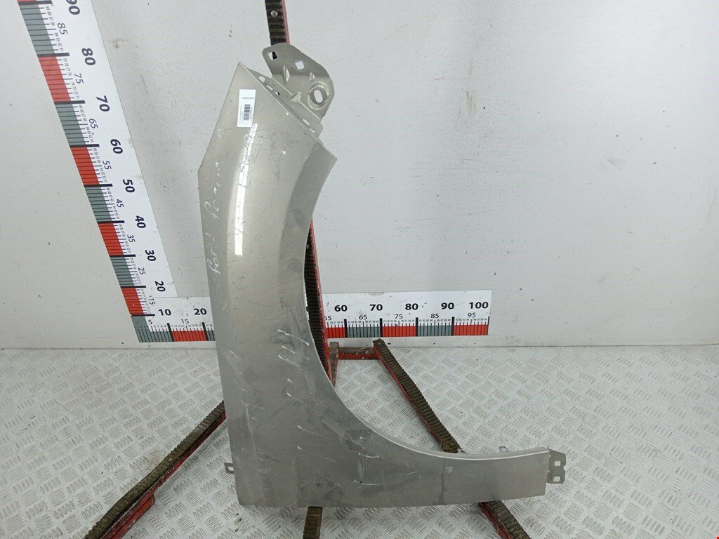 Крыло переднее правое Ford Focus 3 2171302 арт. 2215983