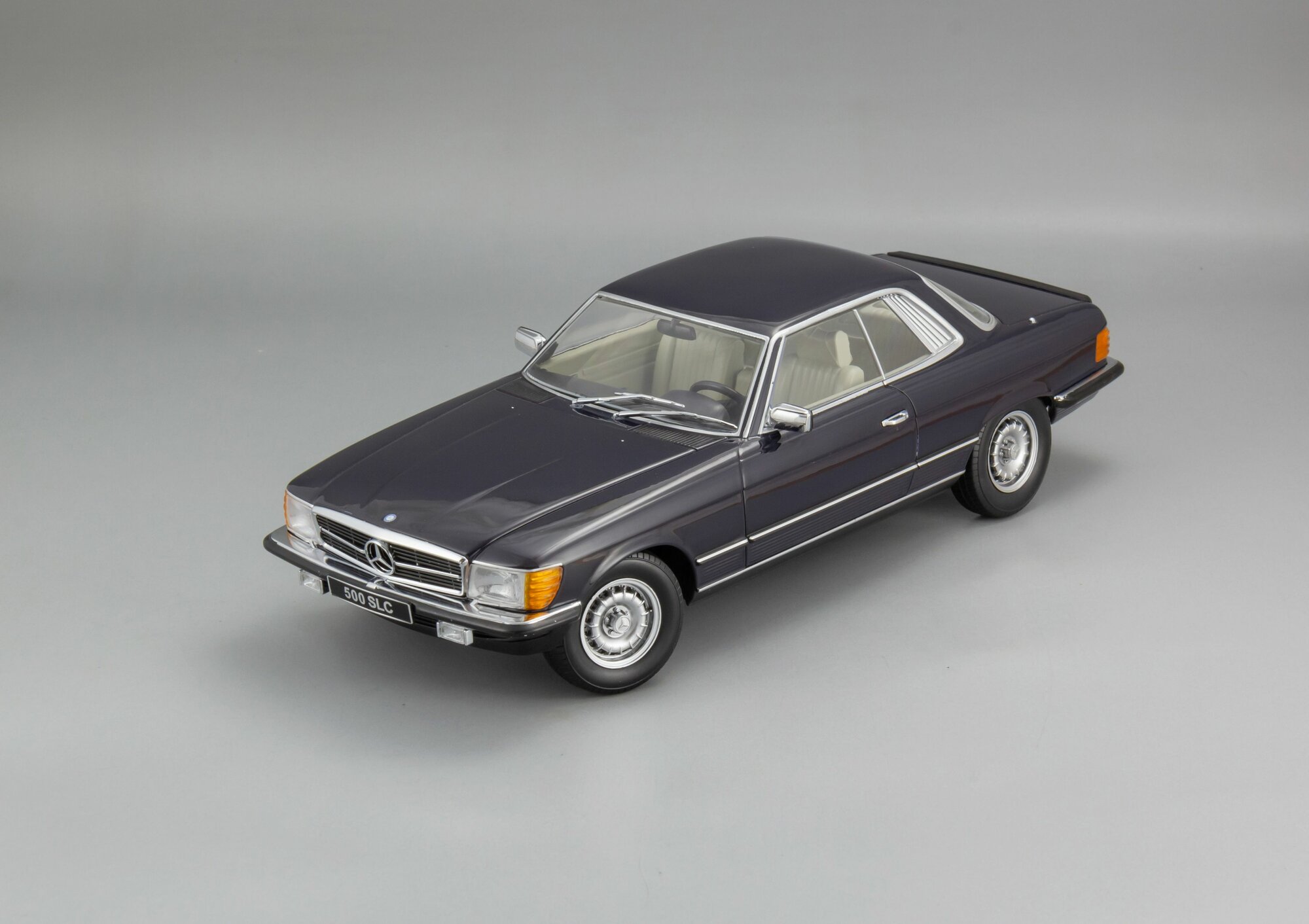 1:18 Mercedes-Benz 500 SLC C107 - 1981, Коллекционная масштабная модель от KK Scale