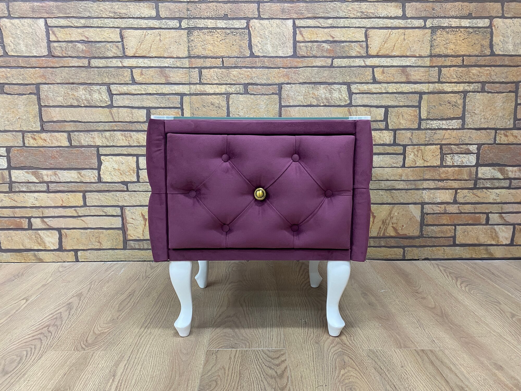 Тумбочка GRUPPO 396 "Леонарда", с ножками, прикроватная, с двумя ящиками