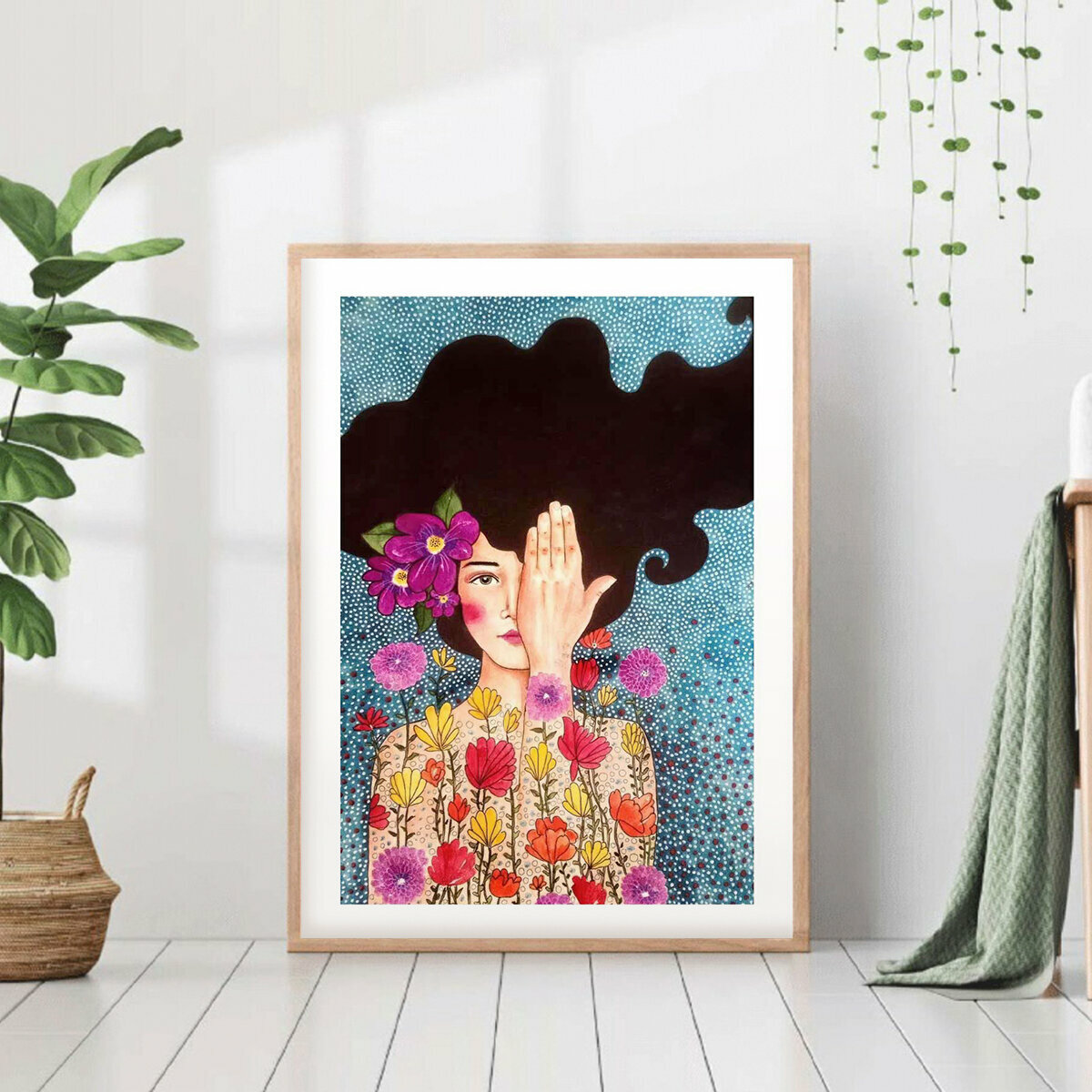 Постер "Портрет девушки Хулия Оздемир" 50x70 без рамки на стену для интерьера