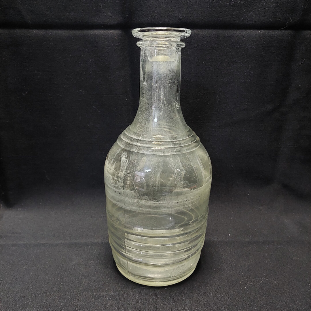 Графин (штоф) стеклянный, Уршельский СЗ, 1960-е гг, СССР.