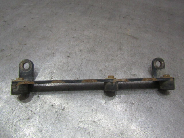 Кронштейн трапа правый MAN TGX, TGA, TGS