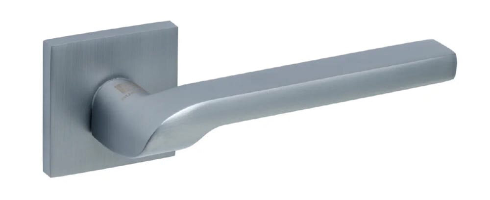 Ручки дверные Bussare CANTO ESTA A-76-40 M.CHROME мат. хром, на квадратной розетке