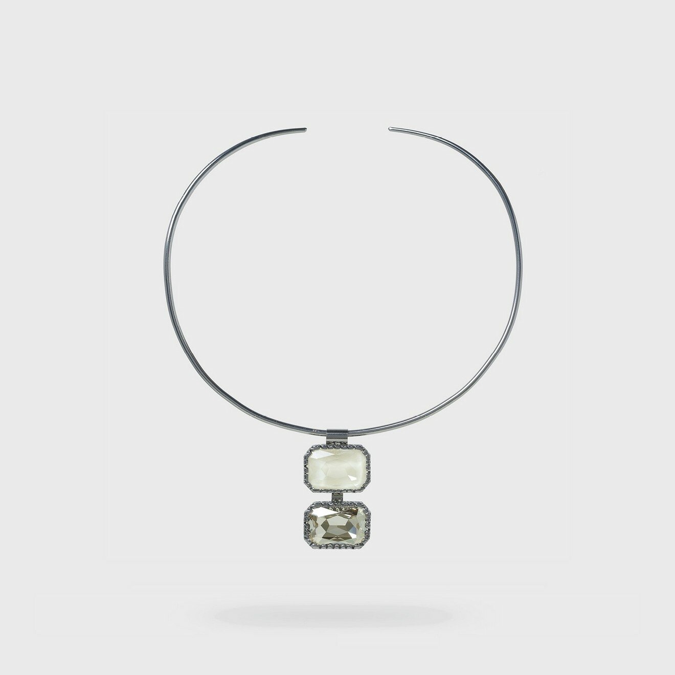 Колье, кристалл