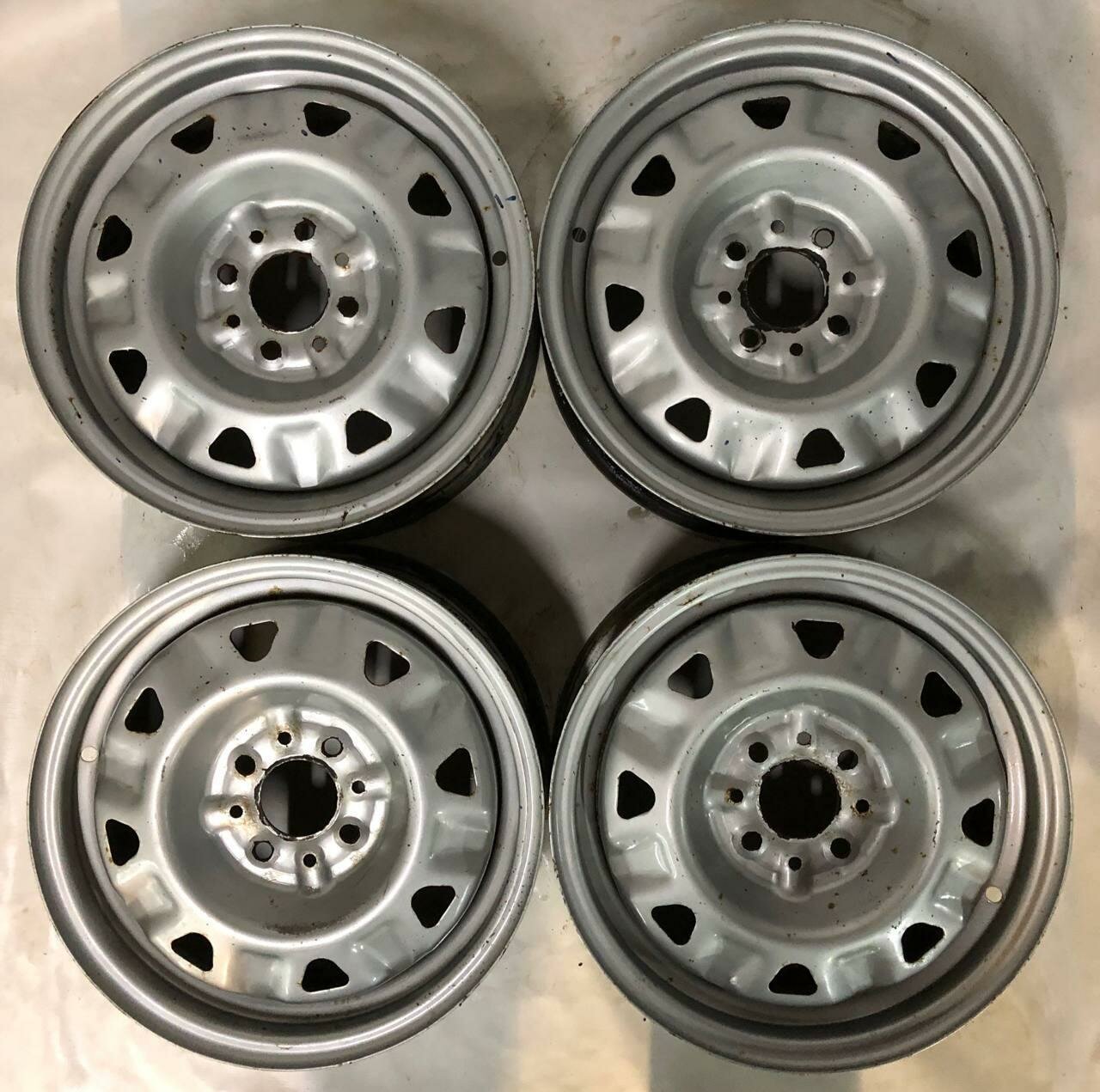 Колесные диски Штампованные 14x5.5 PCD 4x98 D58.6 ET35 (Реплика)