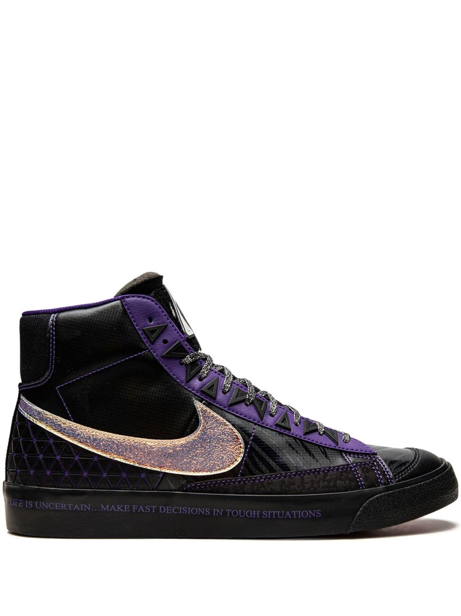 Кроссовки Blazer Mid '77 Doernbecher Freestyle