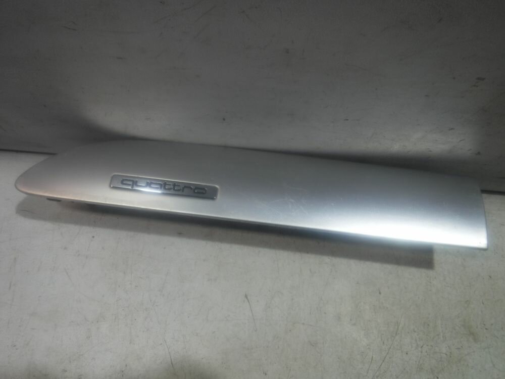 Накладка декоративная Audi A6 C6 рестайлинг (2008—2011) 4F1853190