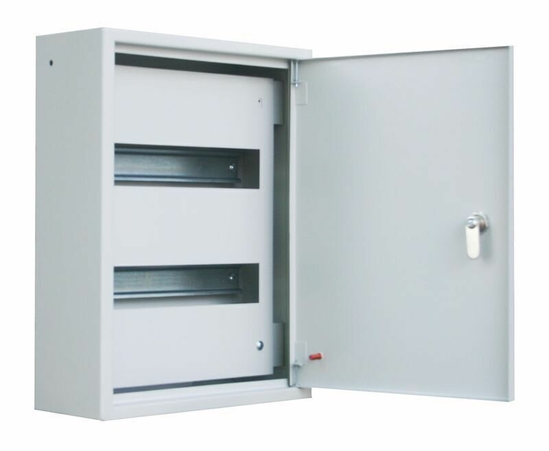 Щит навесной ЩРН 24 модуля с металлической дверцей и замком IP31