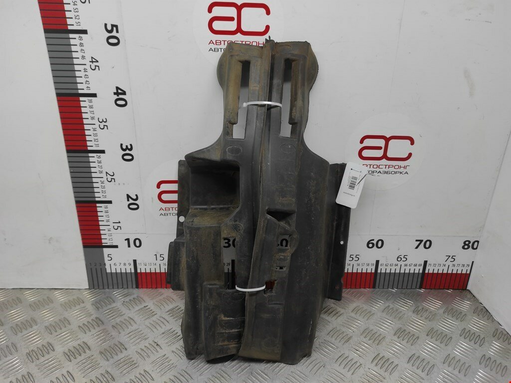 Воздухозаборник (наружный) Jeep Cherokee 3 арт. 2204574