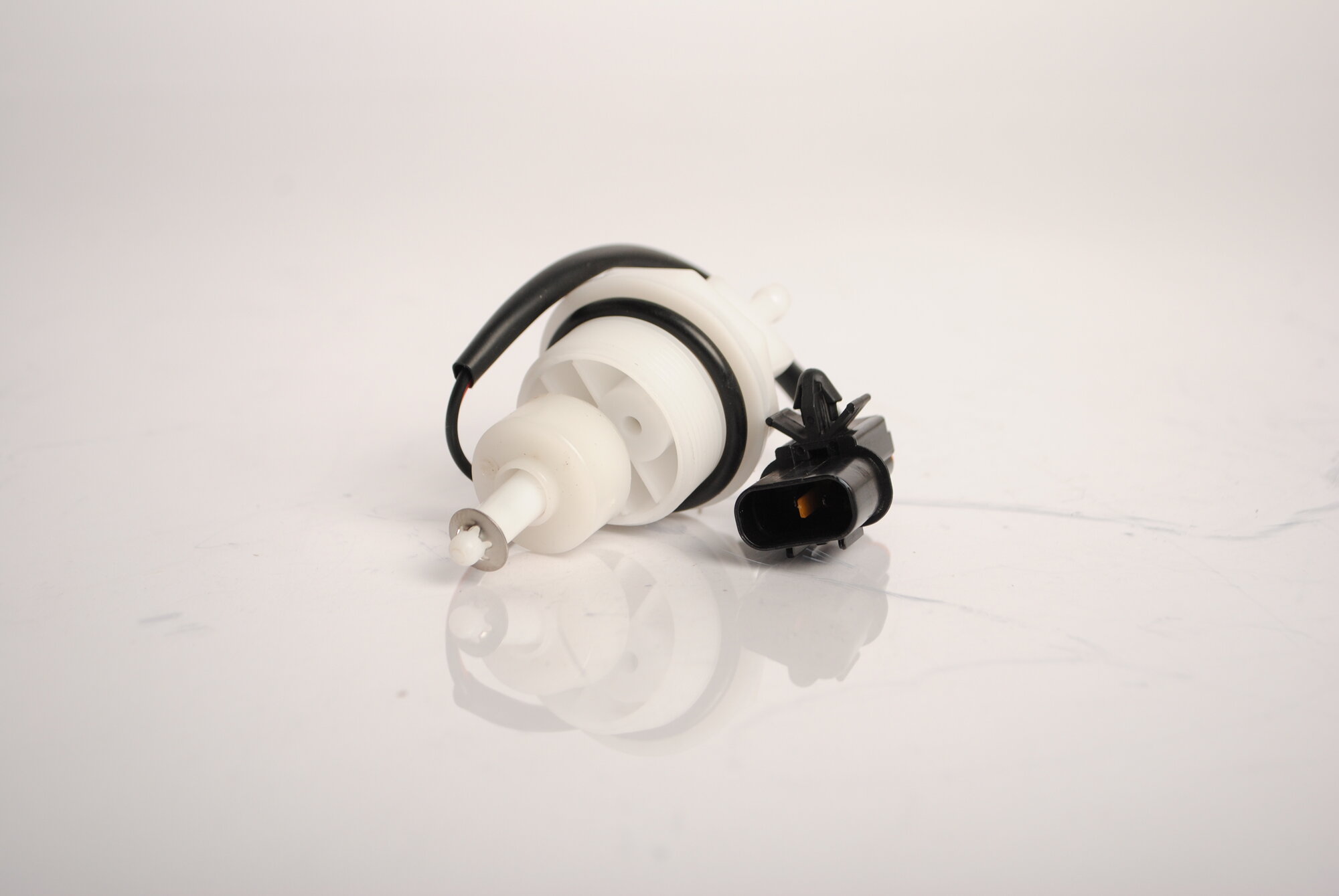 Датчик воды топливного фильтра 84461-28040 Powertec Toyota