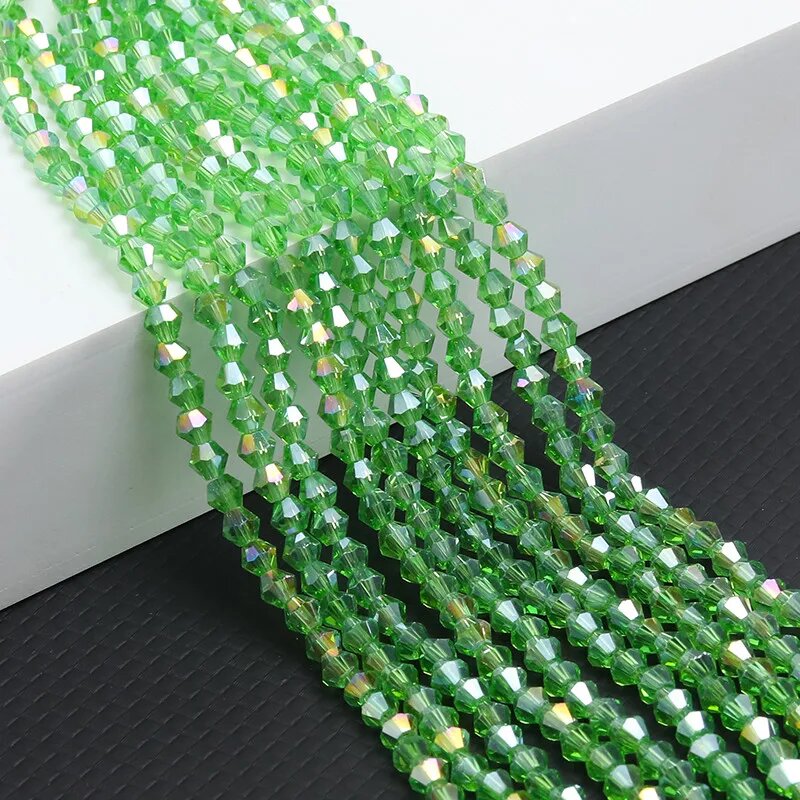 Кристальные биконусные бусины 4 мм для бижутерии Зеленый, AB grass green