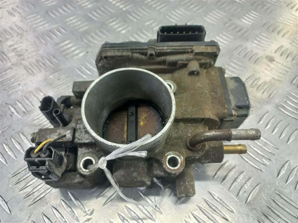 Дроссельная заслонка Б/У для HONDA CR-V II (2001—2004) 16400PNBE03