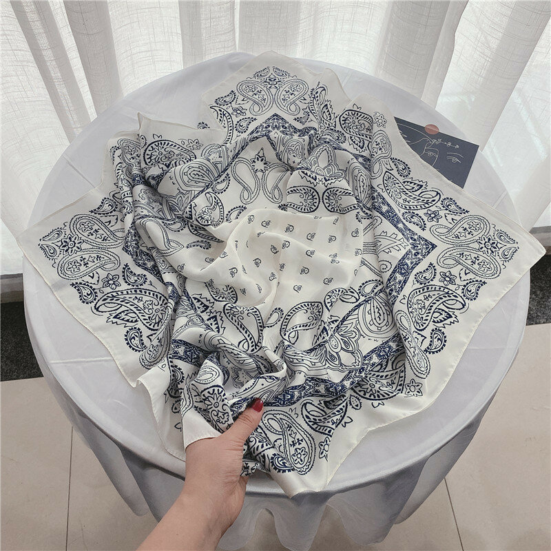 Шарф для женщин