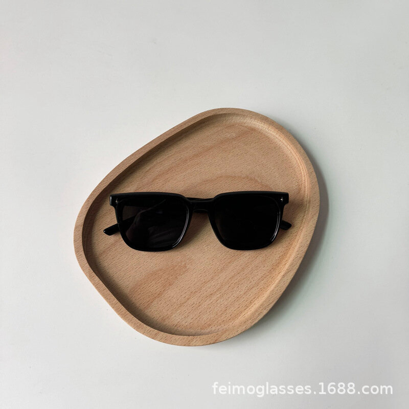 Солнцезащитные очки FIMO