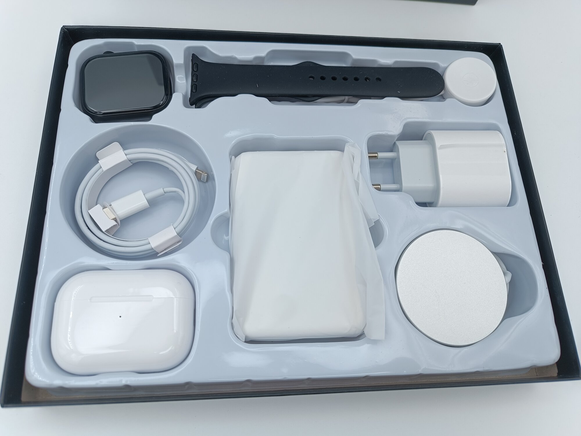Подарочный набор 6 в 1, смарт-часы 9 серия, наушники A. Pods, внешний аккумулятор, зарядка MagSafe