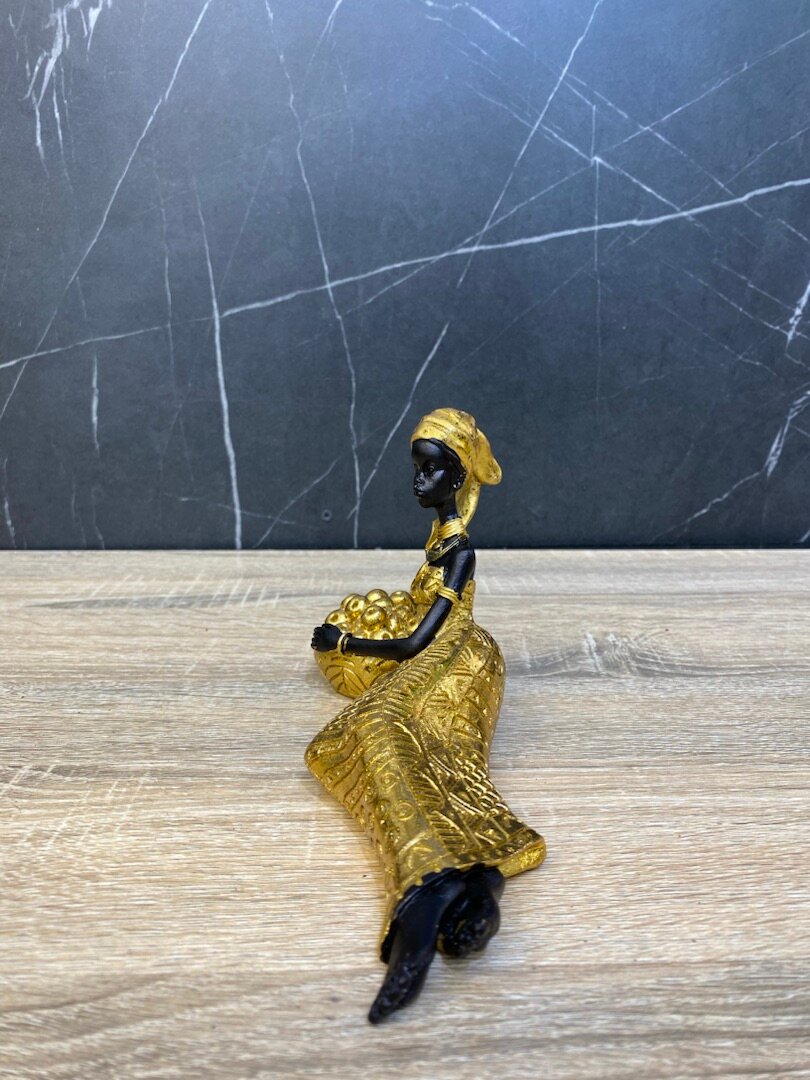 Статуэтка Африканка Casaentera CE12-10686597 золото/черный 210х75х130h