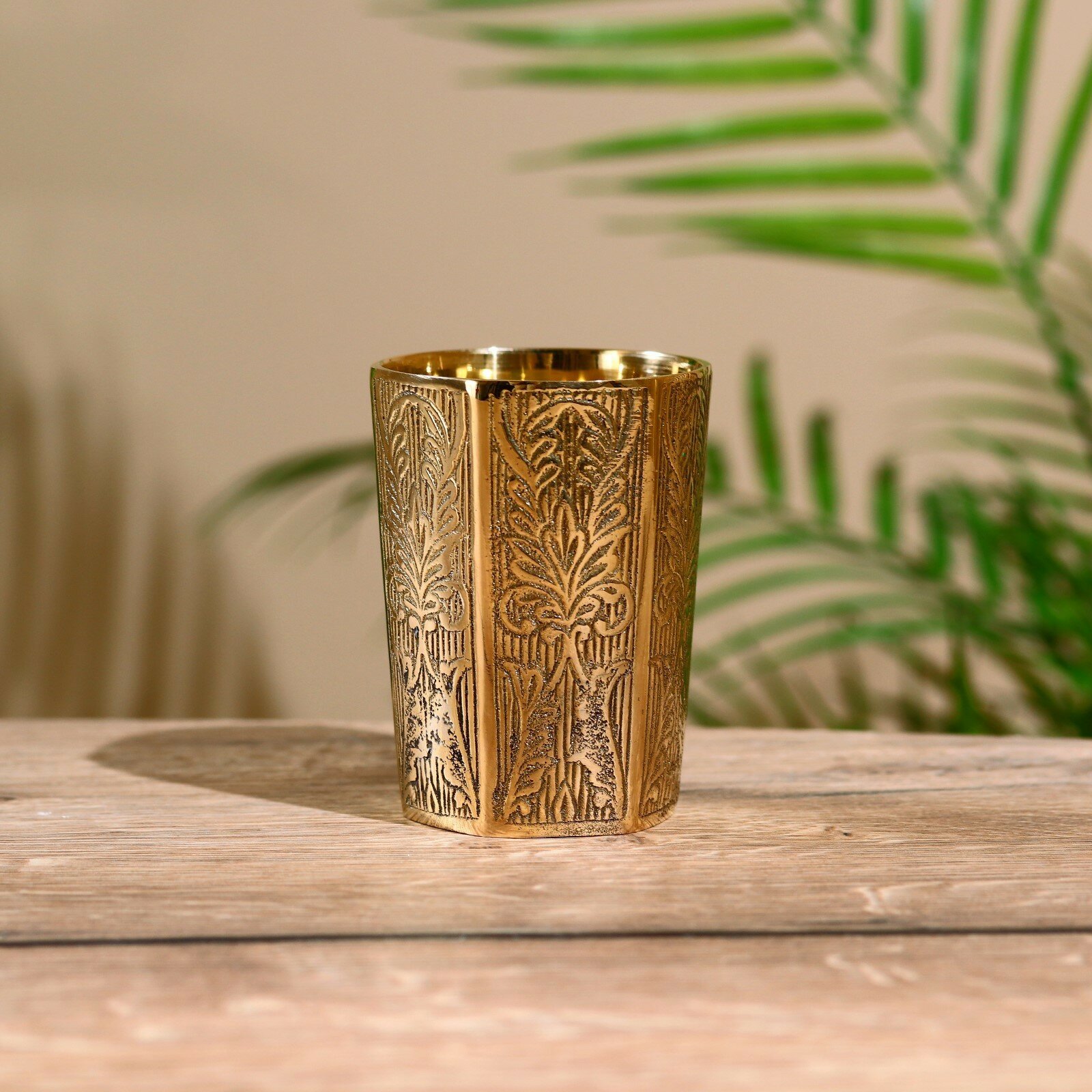 Стакан «Гласс» латунь, с гравировкой, объем 200 мл, золотистый, Индия