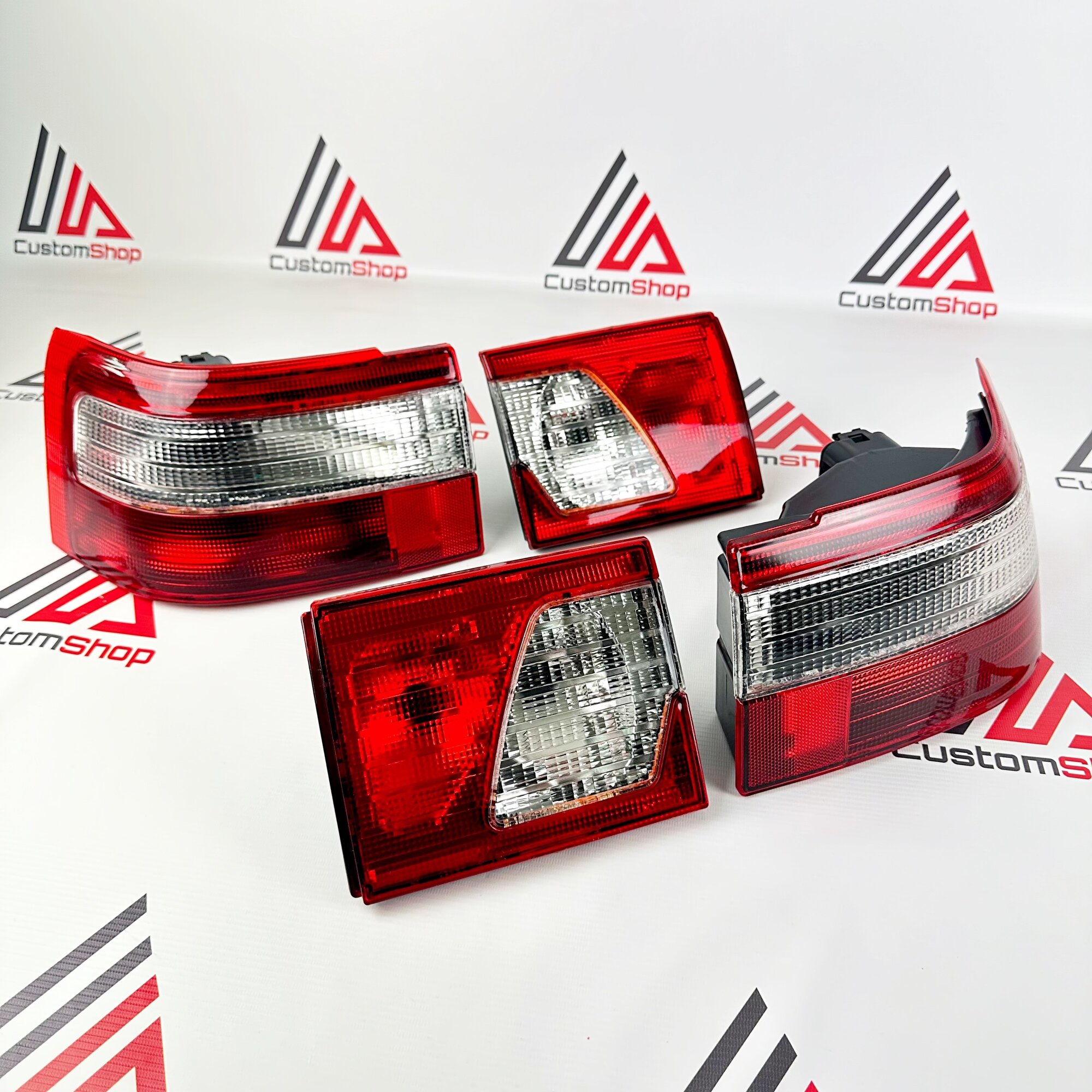 Фонари задние ВАЗ 2110 Клюшки светлые с платами