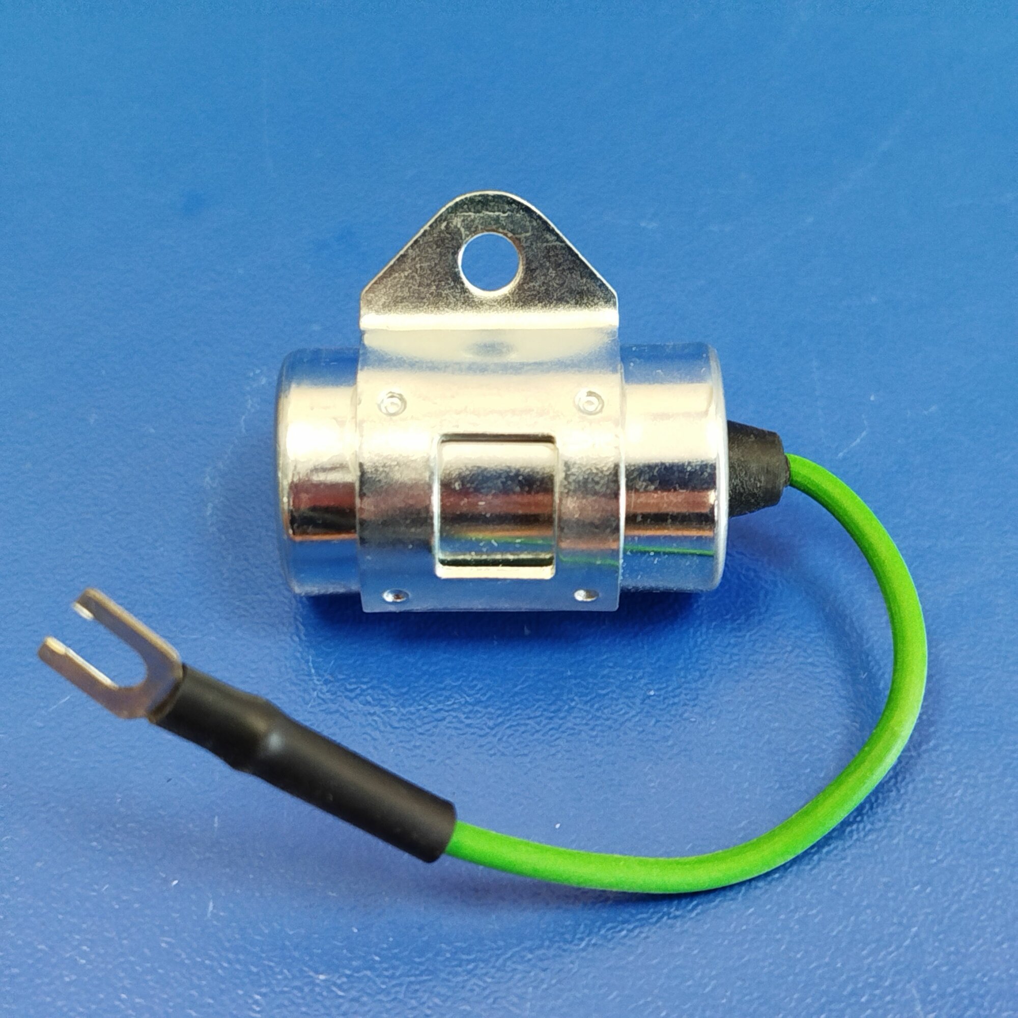 Конденсатор распределителя зажигания "BOSCH" для автомобилей ВАЗ 2101-07