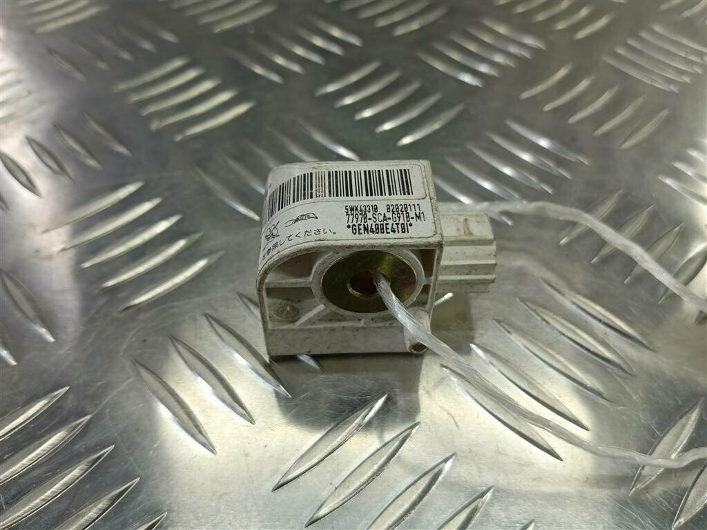 Датчик удара (AIR BAG) Б/У для HONDA CR-V II (2001—2004) 77970SCAG91