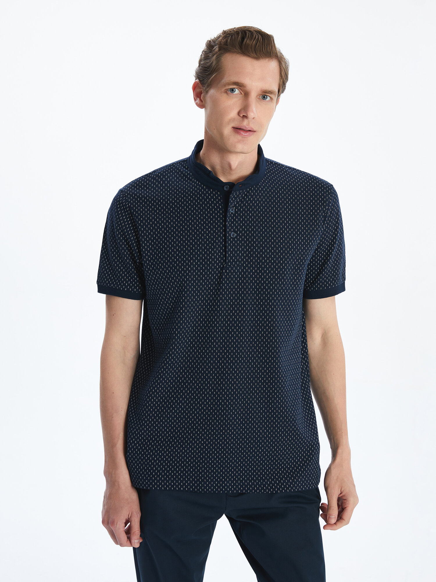 Футболка спортивная