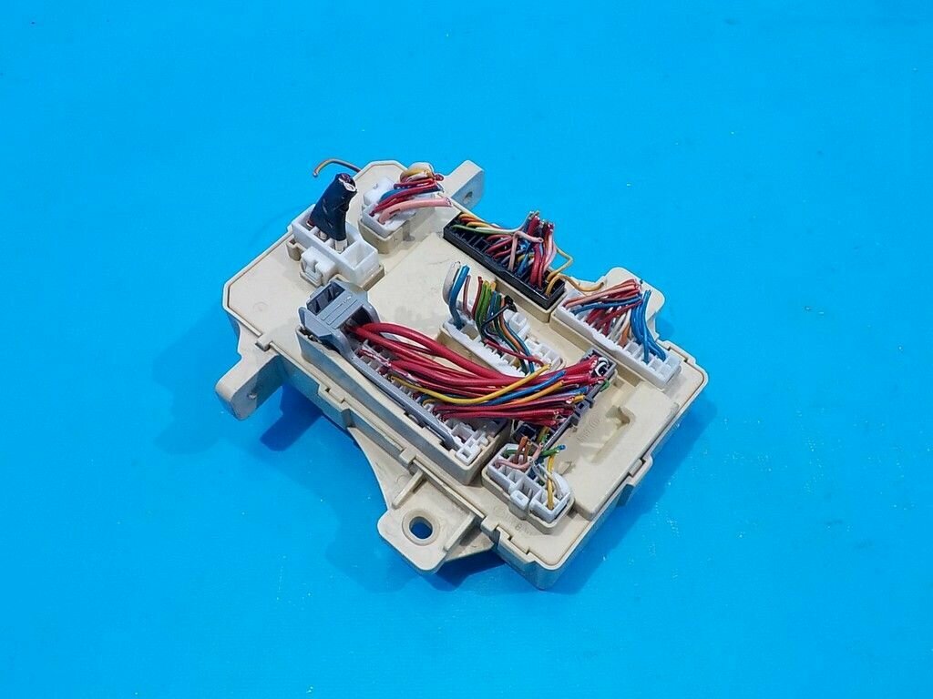 Блок предохранителей салона KIA Ceed (ED) 2007-2012 919501H510 - Б/У