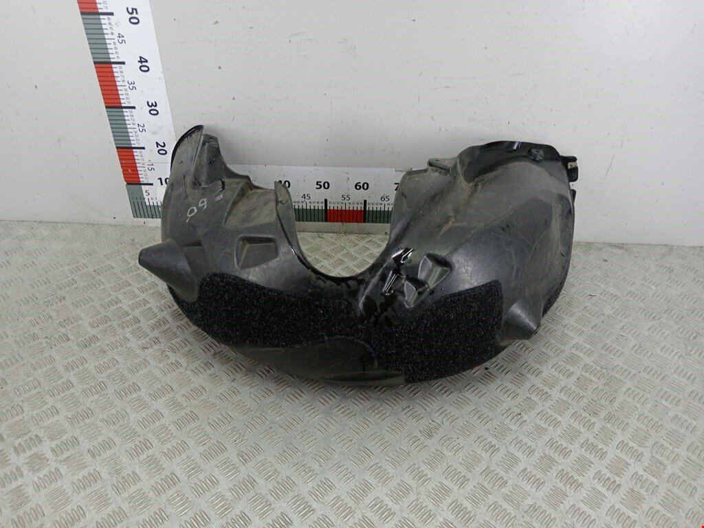 Подкрылок (защита крыла) задний правый BMW 5-Series (E60/E61) 51717033752 арт. 2240365