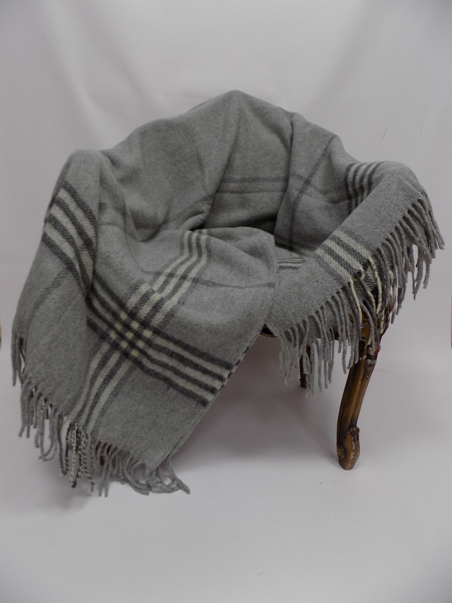 Индийский плед-покрывало в клетку 150 на 200 шерсть мериноса