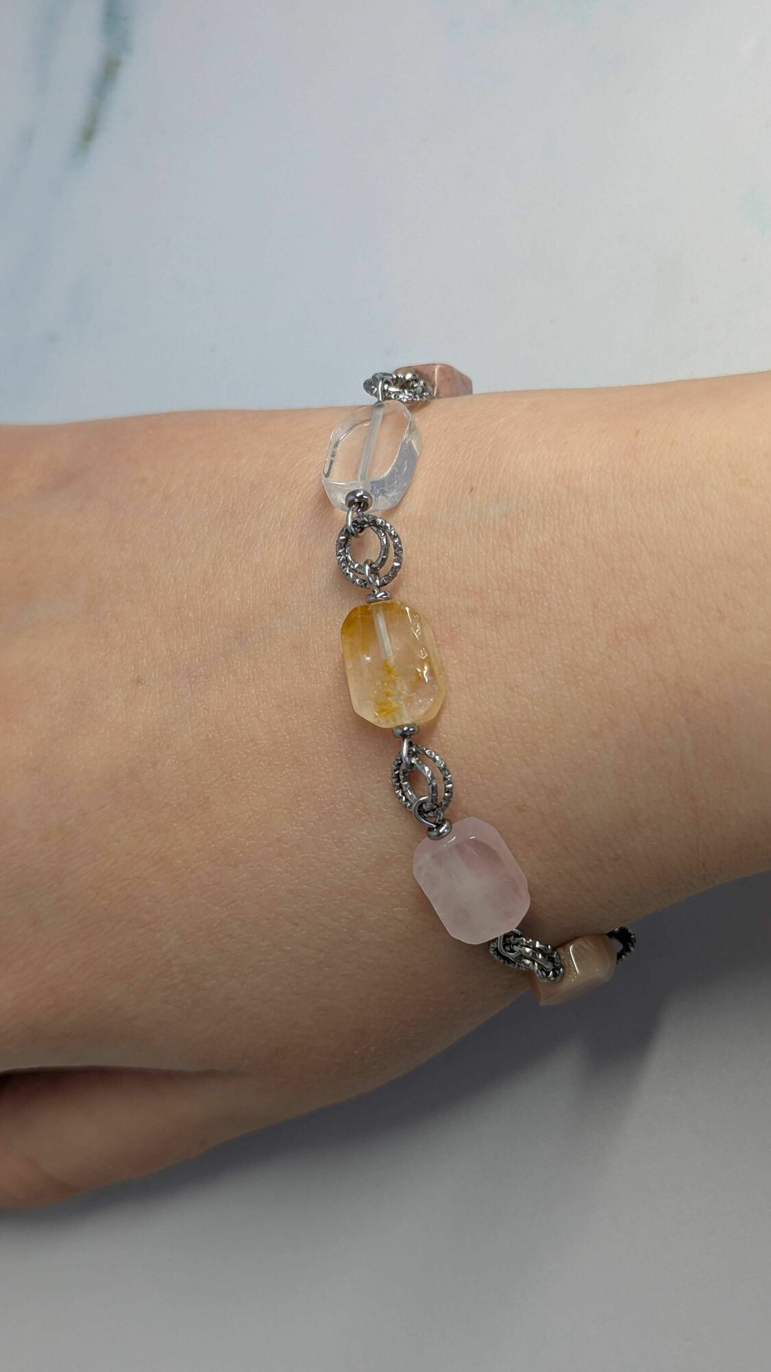 Браслет, цитрин, гeлиoлит