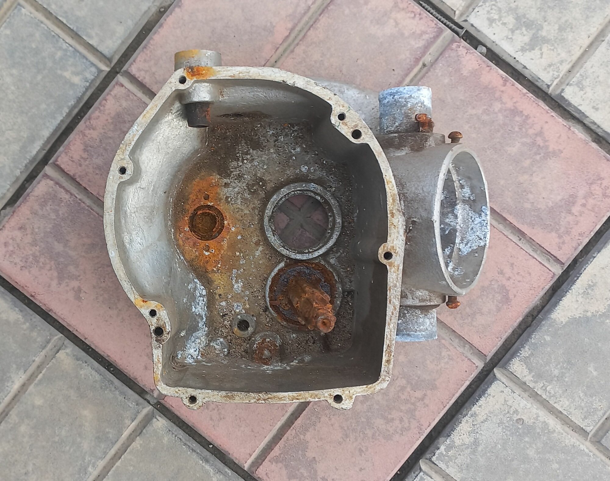 Корпус коробки Урал