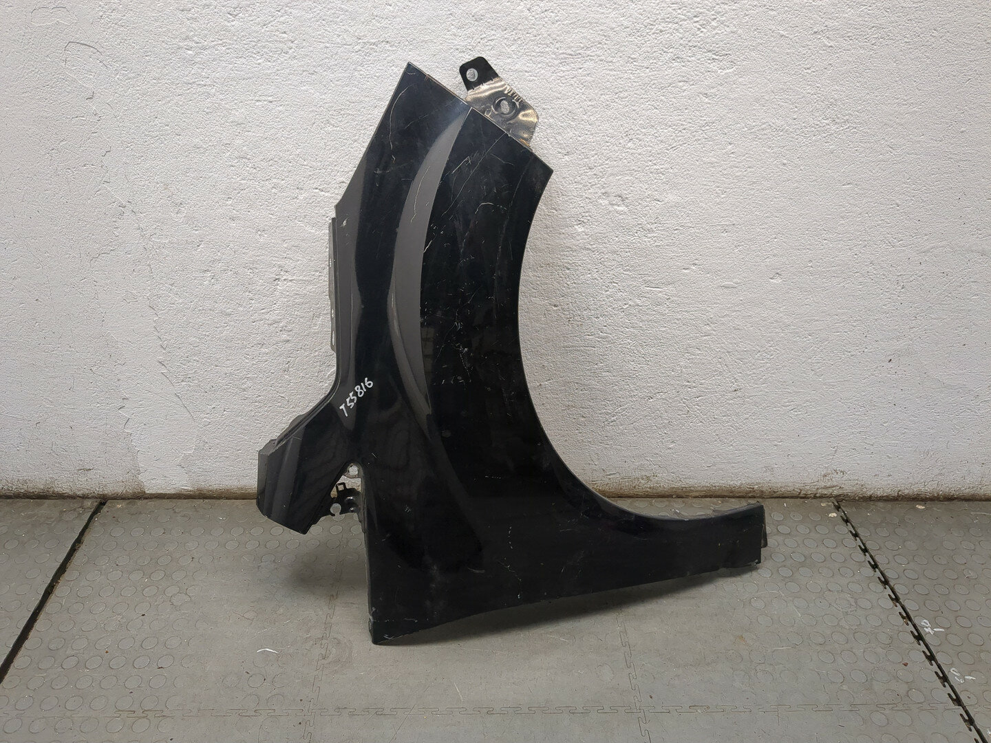 Крыло правое переднее Ford C-Max Б/У