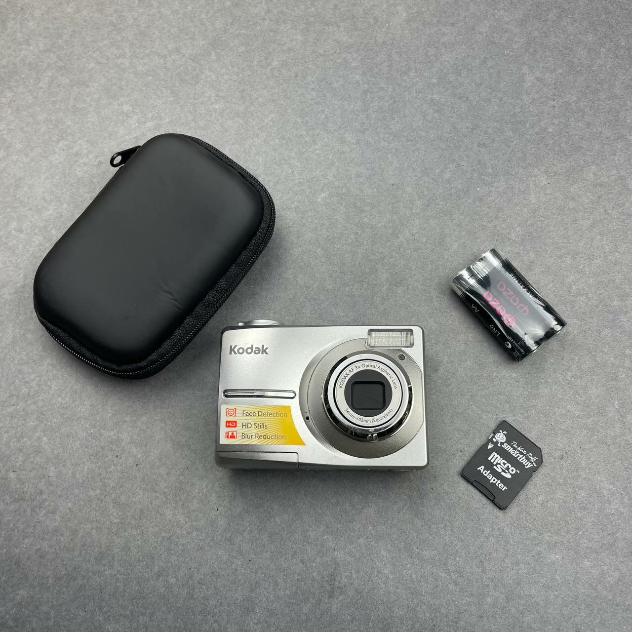 Цифровой компактный фотоаппарат Kodak EASYSHARE C122