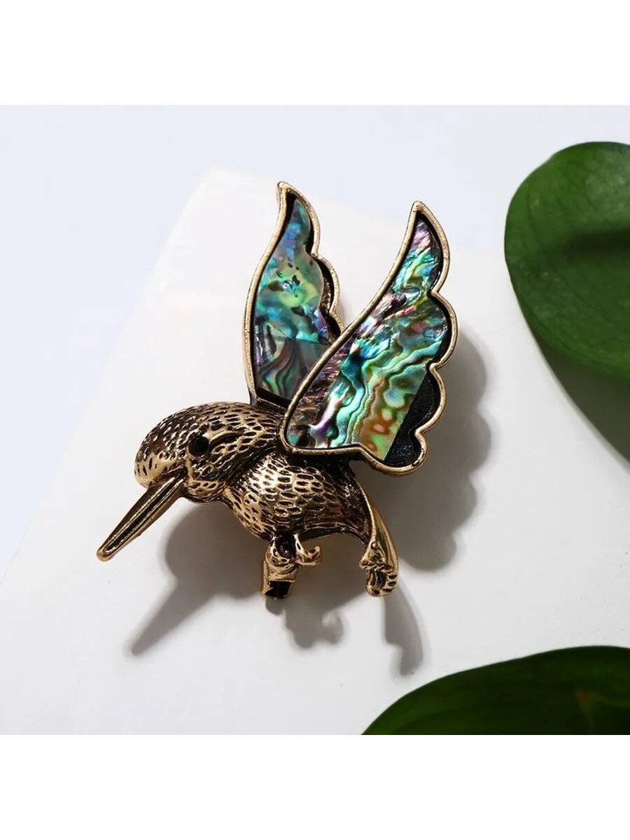 Брошь, эпоксидная смола, ракушка, стразы